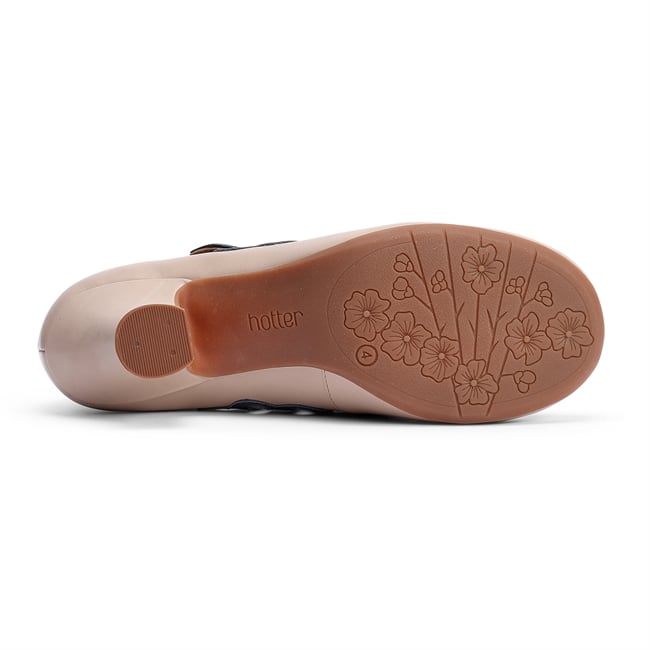 Soft Beige / Navy | Women's Vintage Smart Heels | Broadway Heels ...
