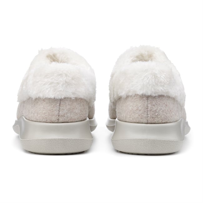 Oatmeal | Snug Slippers | Hotter UK